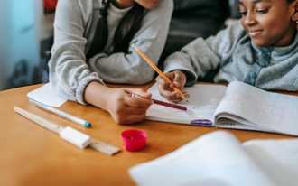 25 Inspiring Grade 4 Writing Prompts | Night Zookeeper